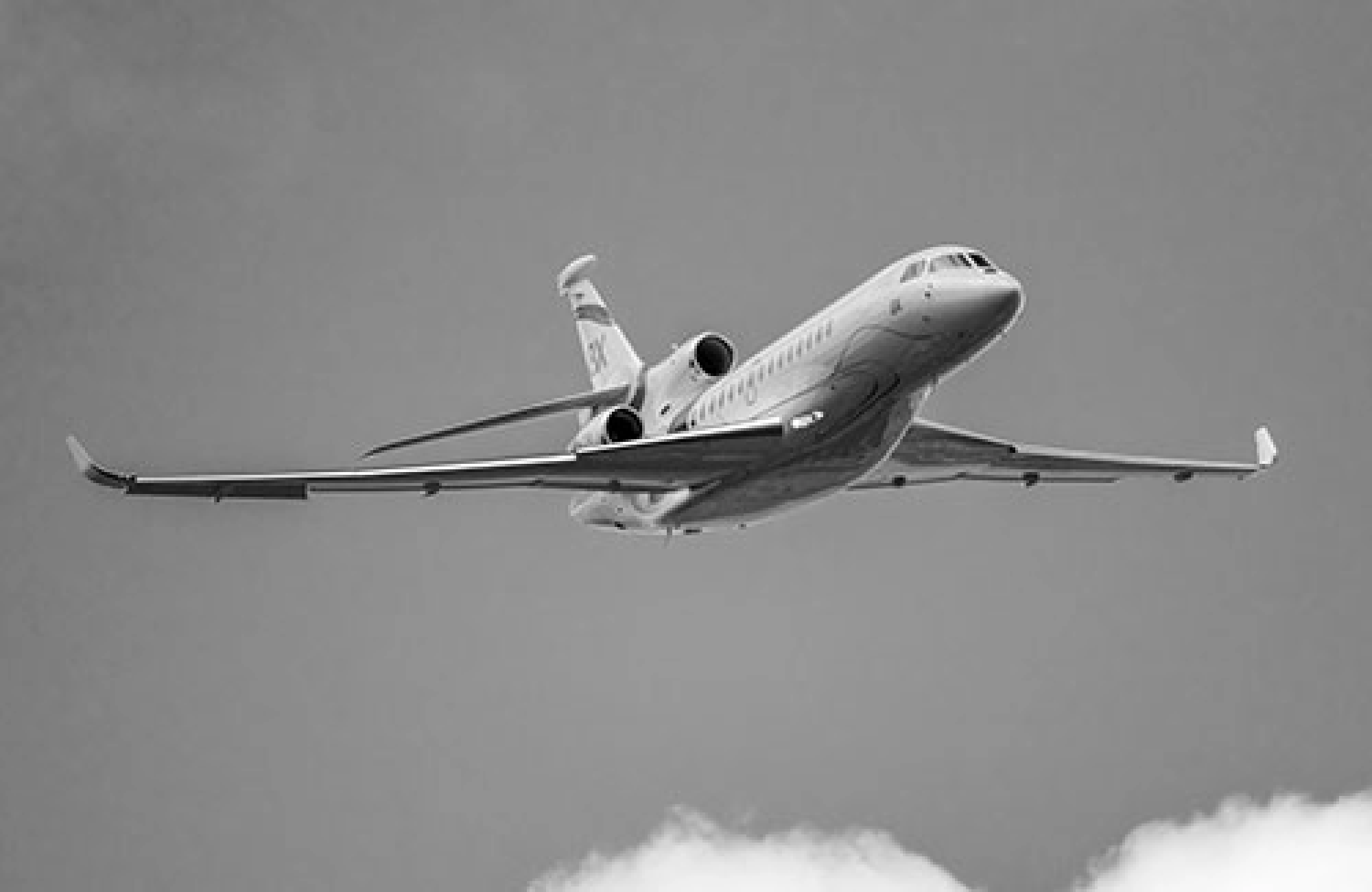 Jet privé Falcon 8x - location de jet privé longues distances avec Jetitnow